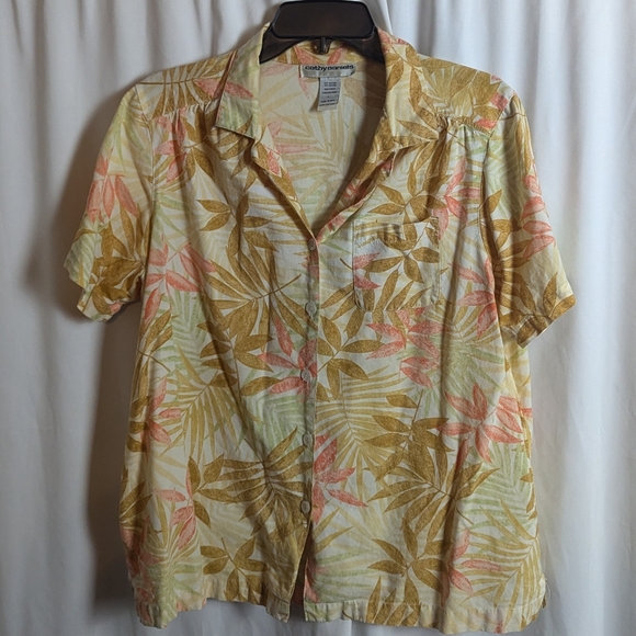 Cathy Daniels | Tops | Vintage Cathy Daniels Tropical Buttonup Shirt ...